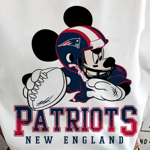 Gildan | Sweaters | Vintage New England Patriots Sweater Football New ...